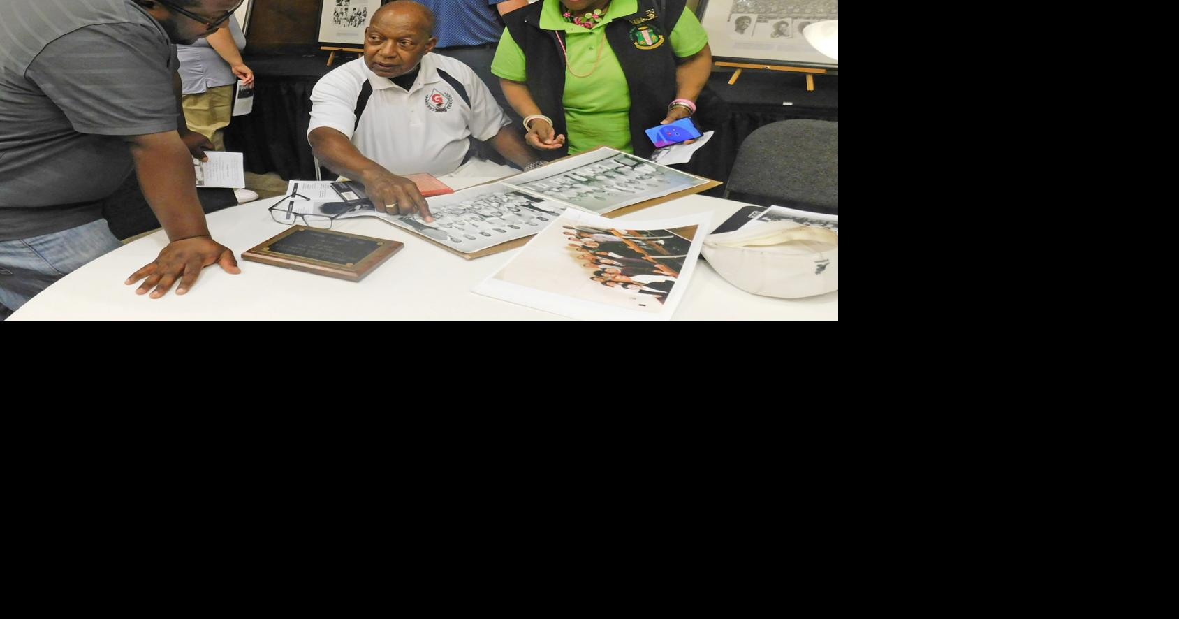 Strong-Turner Alumni Chapter donates historic photos to A-State Museum ...