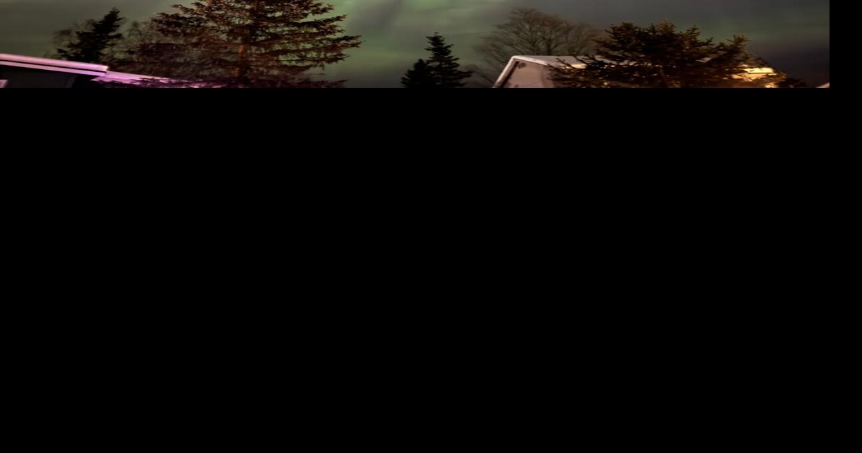 Aurora lights up Alaska skies with stunning green and red display ...