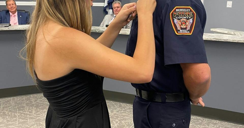 Pinning ceremony held for promotion of Berkeley Co. firefighter ...