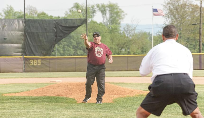 Cougars extend win streak to 11, Lowery secures 42nd-straight 20-win ...