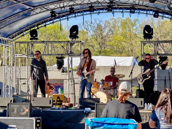 Second annual Phoenix Fest event draws large crowd to Lake Shannondale ...
