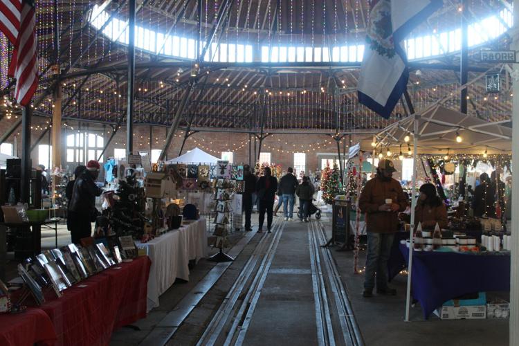 Day one of Merry Maker’s Market brings hundreds to Roundhouse | Journal ...