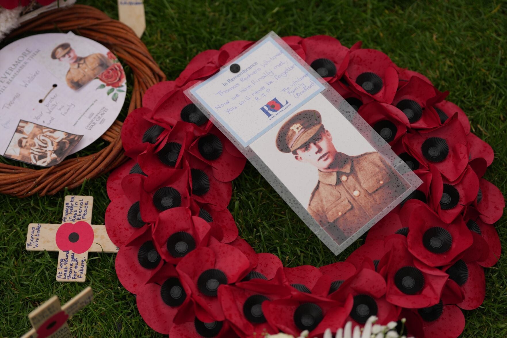 WWI soldier's postcard from home helps unite his family after a century ...