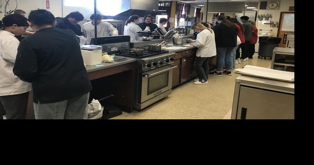JHS ProStart program gives students real experience in the kitchen ...