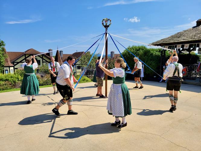 bavarian hat dance