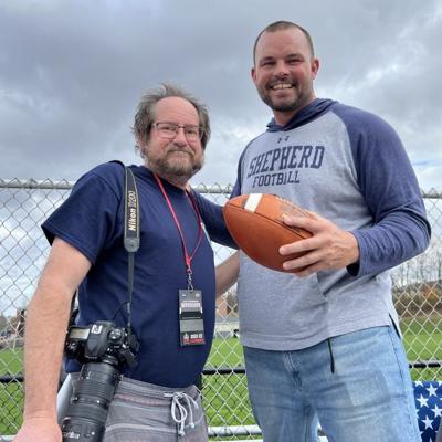 Jus' Bekoz: Bagents put on shows at Senior Bowl | Elections | journal ...