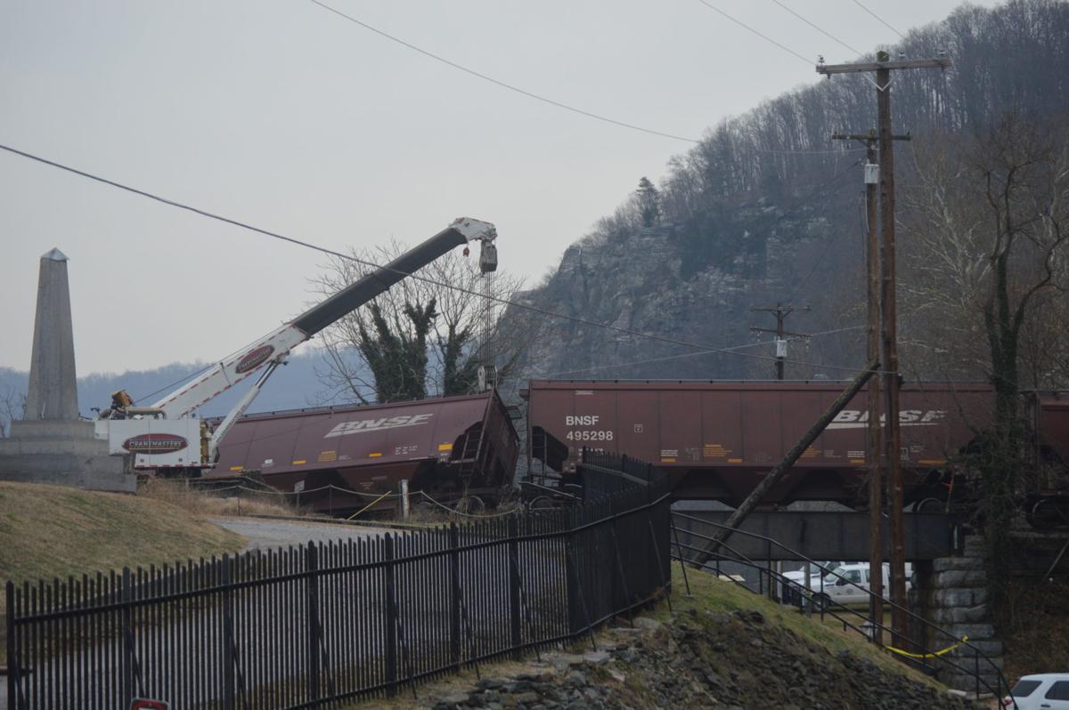 Freight train derails into river in Harpers Ferry | Journal-news ...