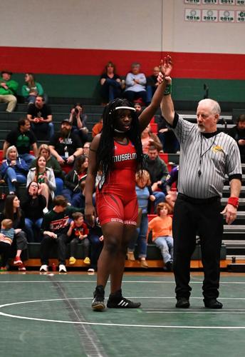 Applemen go 2-0 in senior night triangular | Journal-news | journal ...