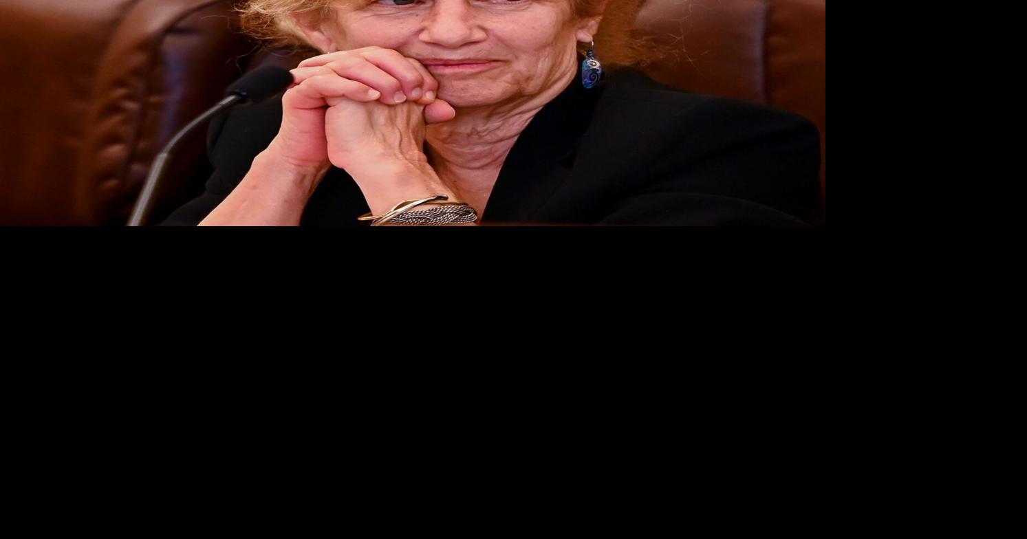 Senator Geffert receives Camelot award | Journal-news | journal-news.net