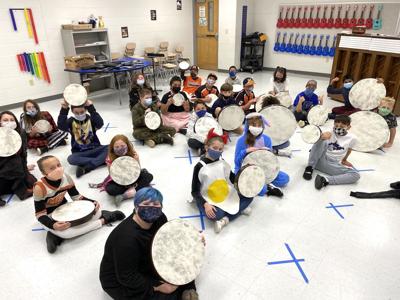 Friends of Music donate to Orchard View | Journal-news | journal-news.net