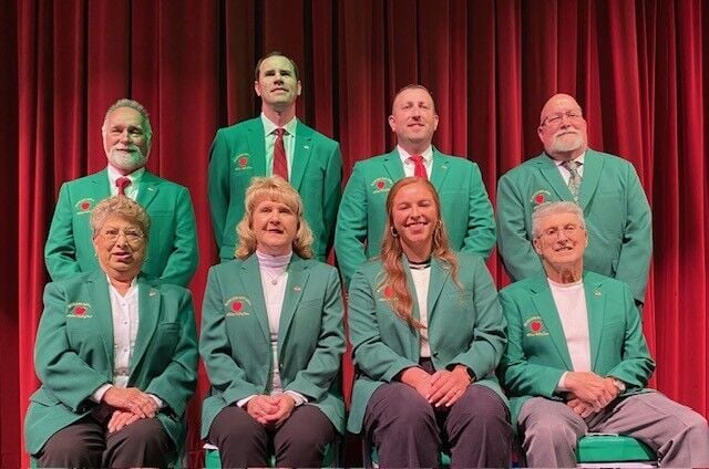 Musselman inducts eight new members into athletic Hall of Fame ...