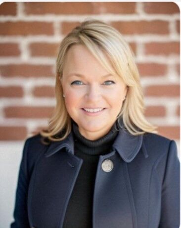 Sutton enters race for Family Court Circuit 24, Division 4 | Journal ...