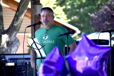 Knowles wins Private Citizen of the Year award for his work with ...