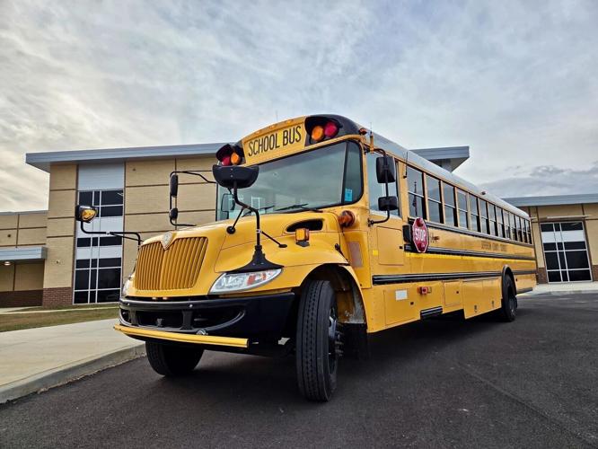 Shepherdstown Elementary School marks end to first week on new campus ...