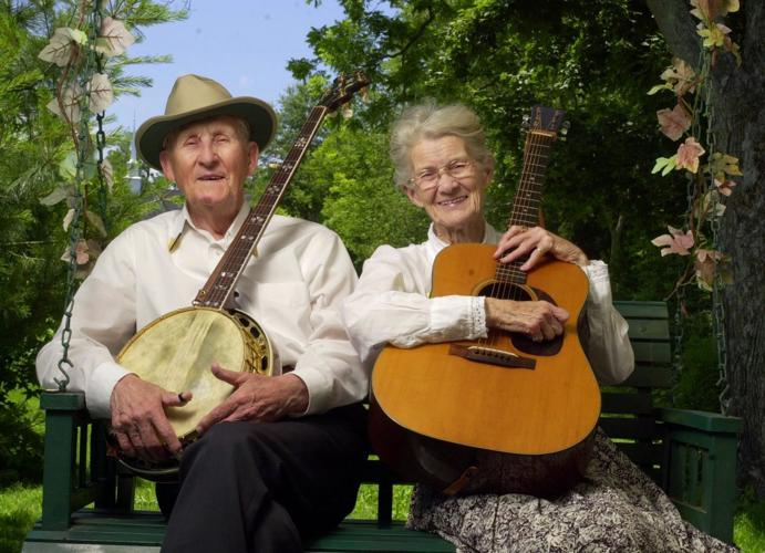 Female bluegrass pioneer Julia Mainer dies at 95
