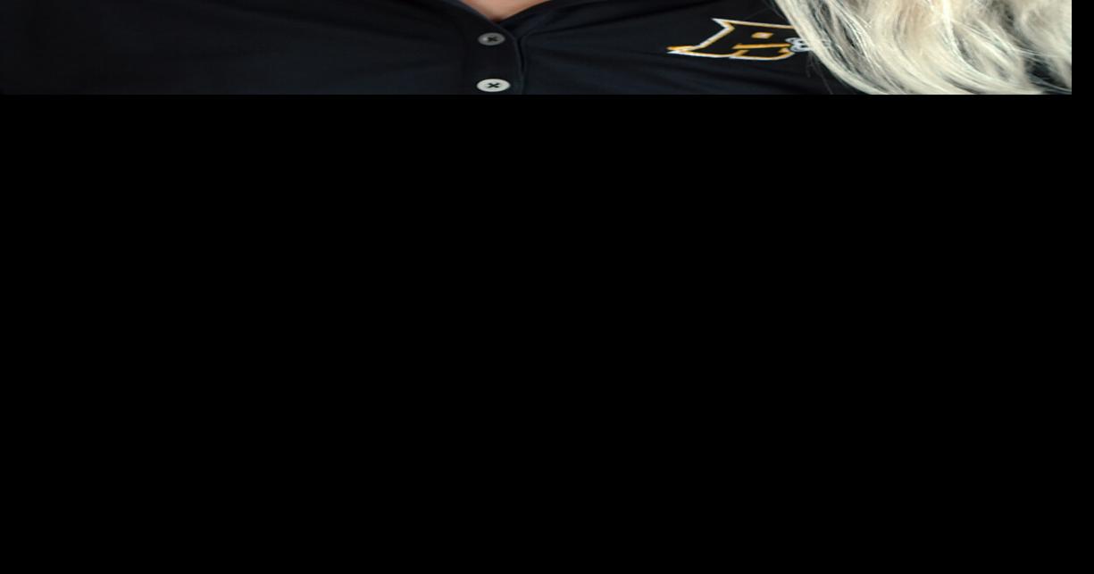 Becca Connolly, Blake Brantley awarded college scholarship money from ...