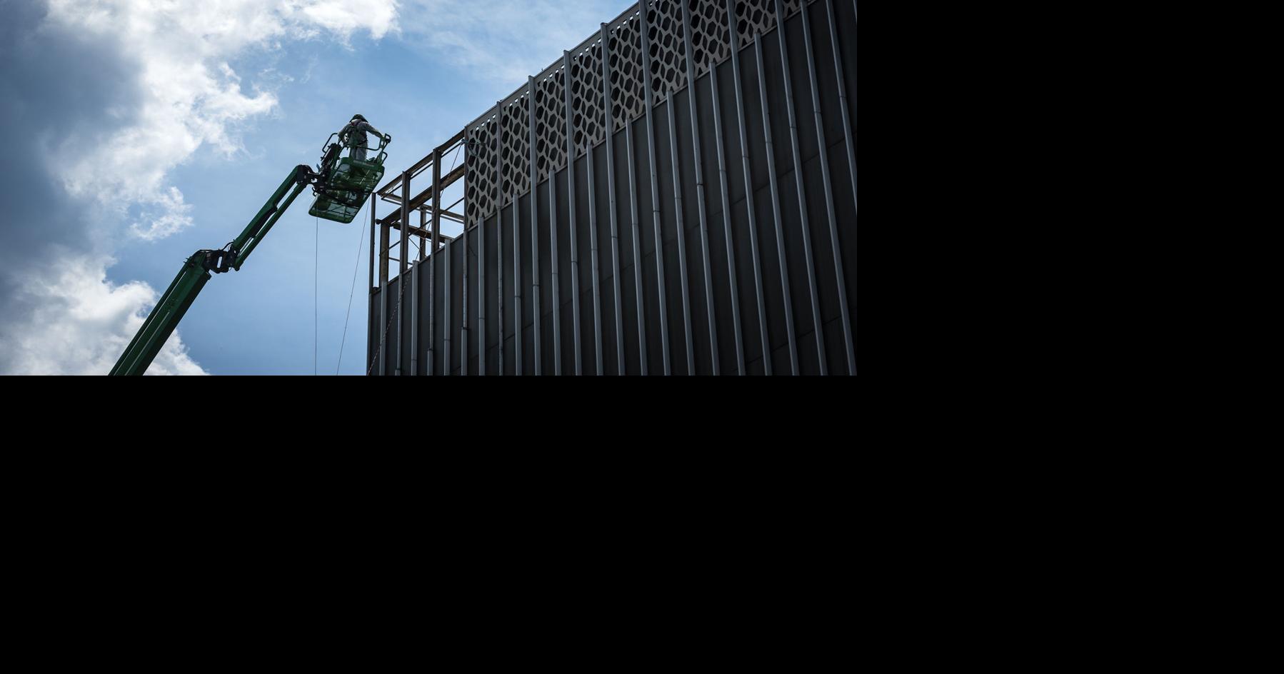 More demo and road closures downtown as section of former GMAC building ...