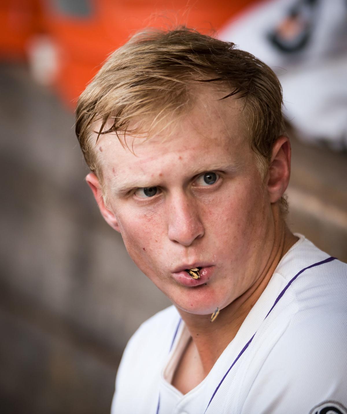 Andrew Vaughn hits his first career home run to expand the White Sox ...