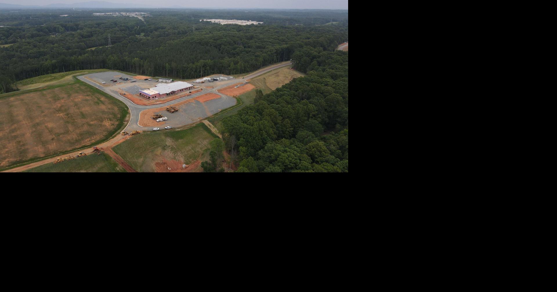 Large electronic signs planned for Forsyth agricultural park