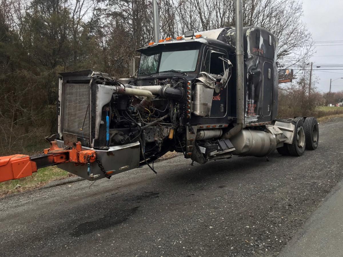peterbilt 379 crashes
