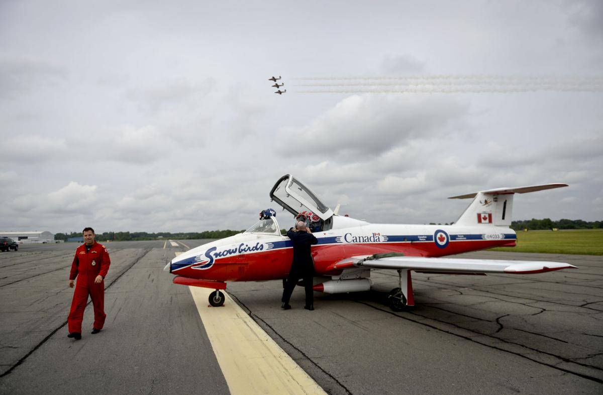 Arrival of The Canadian Snowbirds