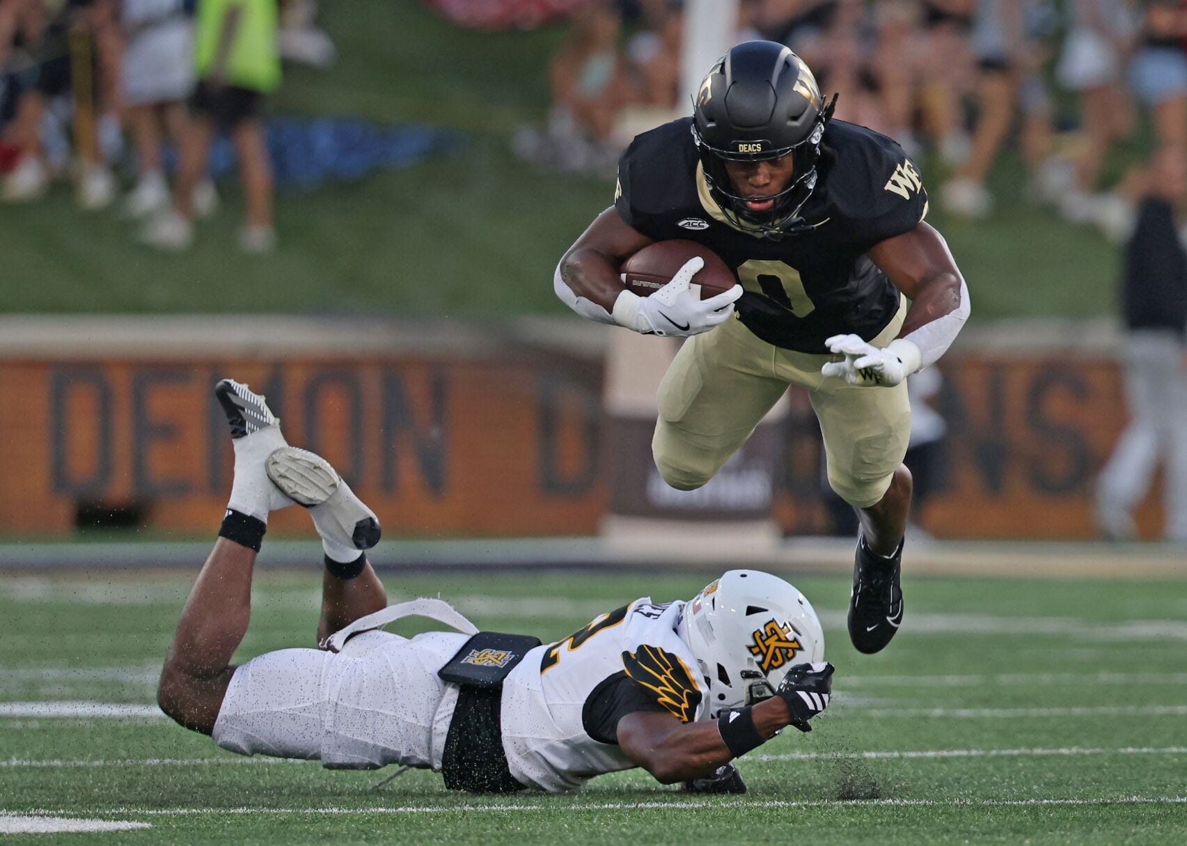 Wake Forest escapes with 10-9 win over Kennesaw State