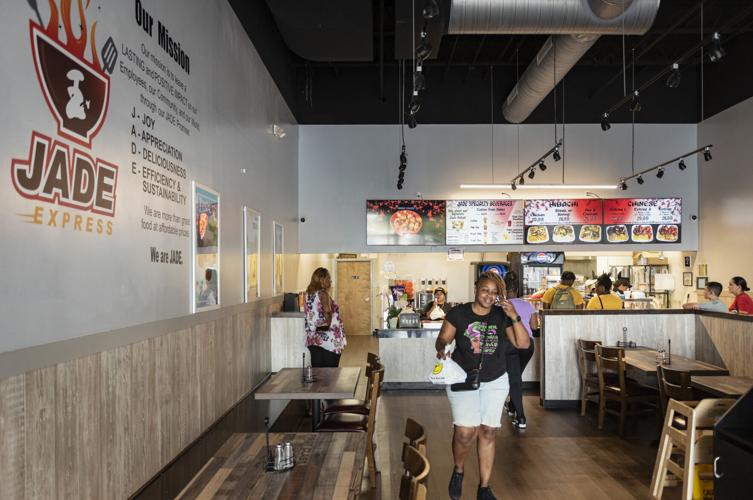 Asian restaurant Jade Express opens in Parkway Plaza