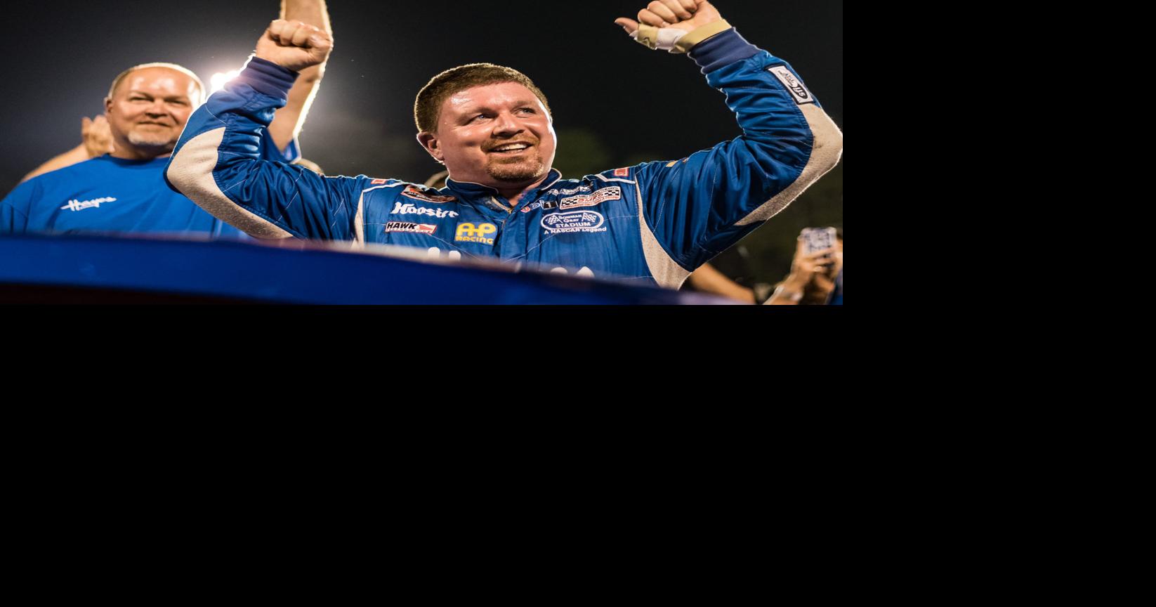 Tim Brown outlasts Burt Myers to win first Modified race of season