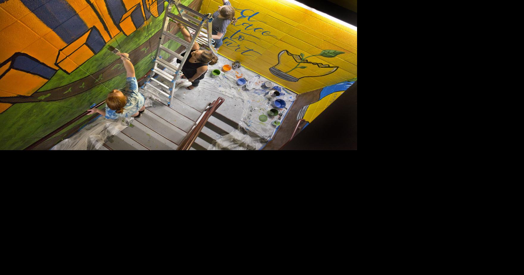 Former GMAC building gets indoor mural inspired by entrepreneurial growth