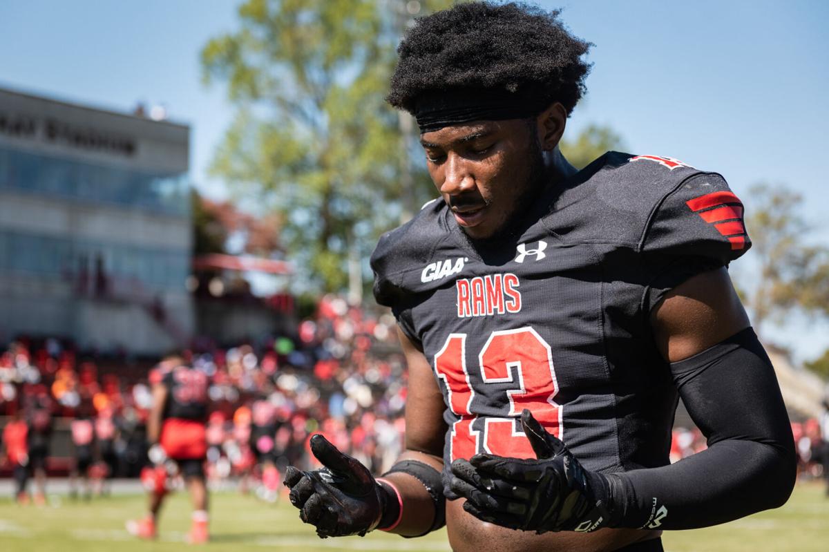 Daylin Lee, Trevon Hester lead WSSU past Shaw 34-14