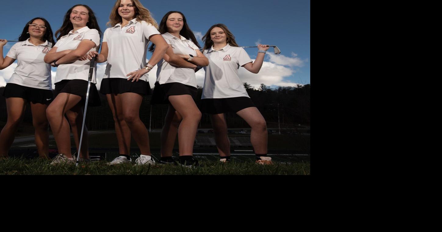 Avery High girls golf team pitched in during Helene