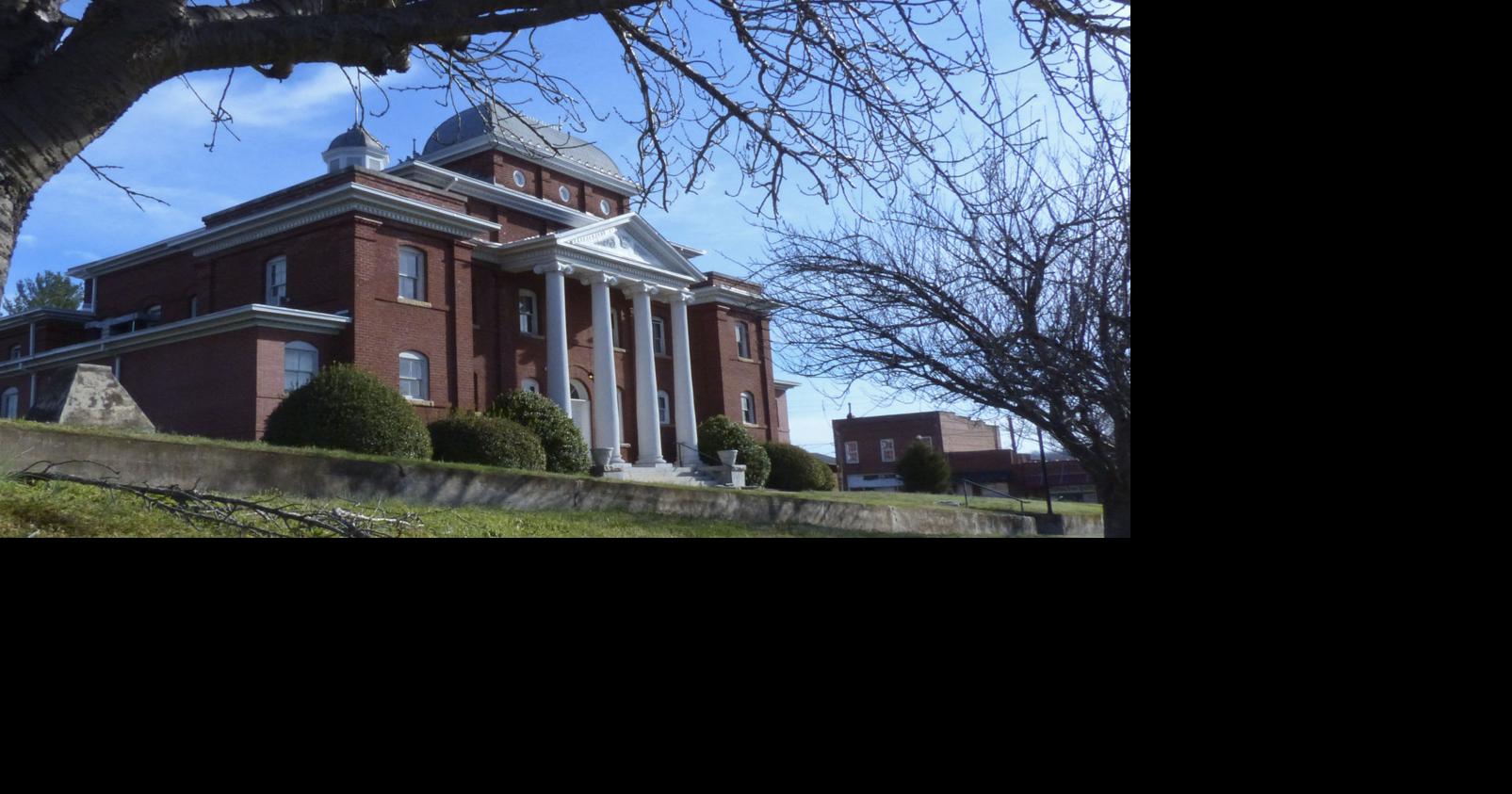 Stokes commissioners to consider adding second motto to courthouse