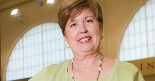 Lynn Heflin wins Gene Hooks Lifetime Achievement Award