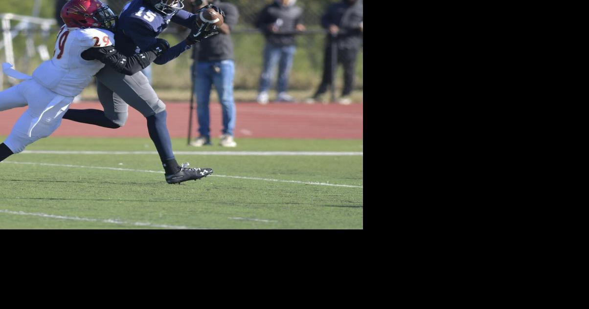 WSSU signs a class of six football players for fall