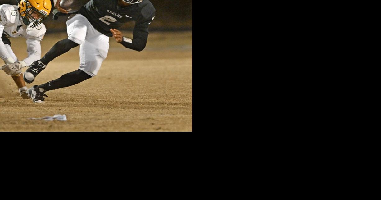East Forsyth quarterback Bryce Baker competing at Elite 11 in Los ...
