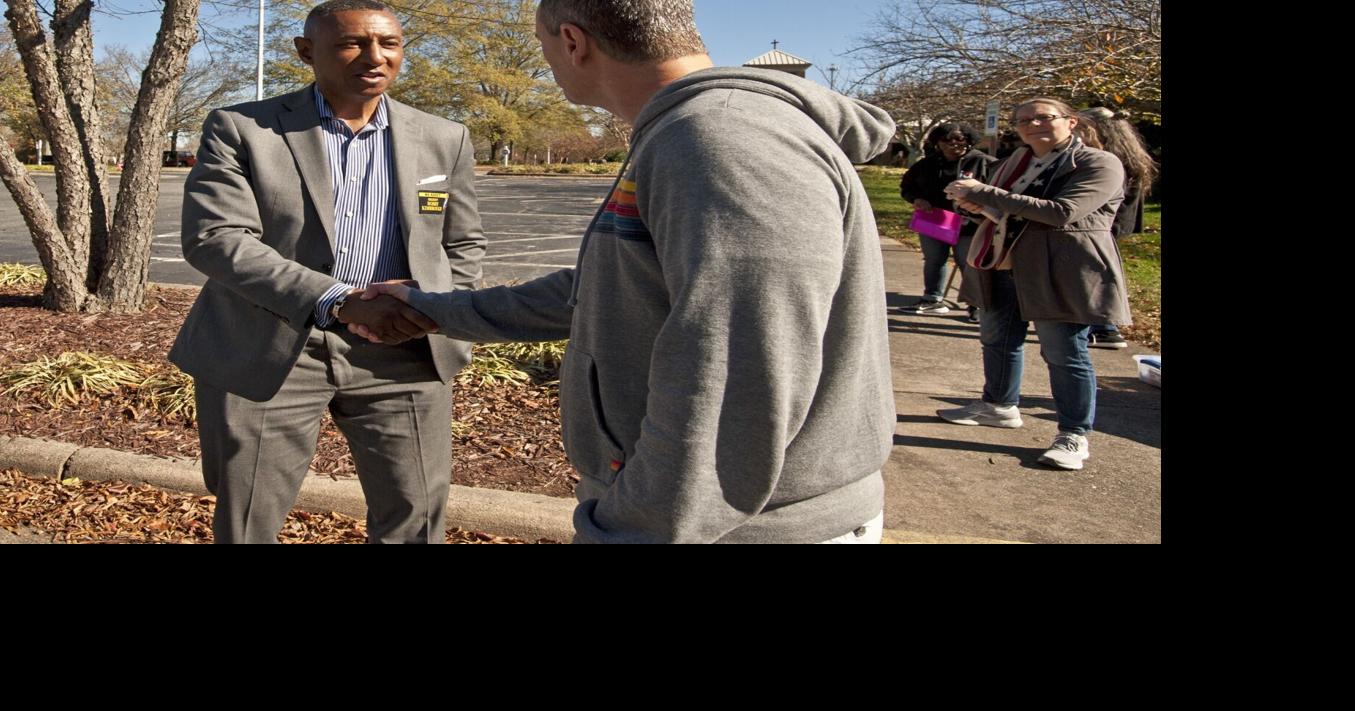 Bobby Kimbrough Jr. handily wins second term as sheriff of Forsyth County