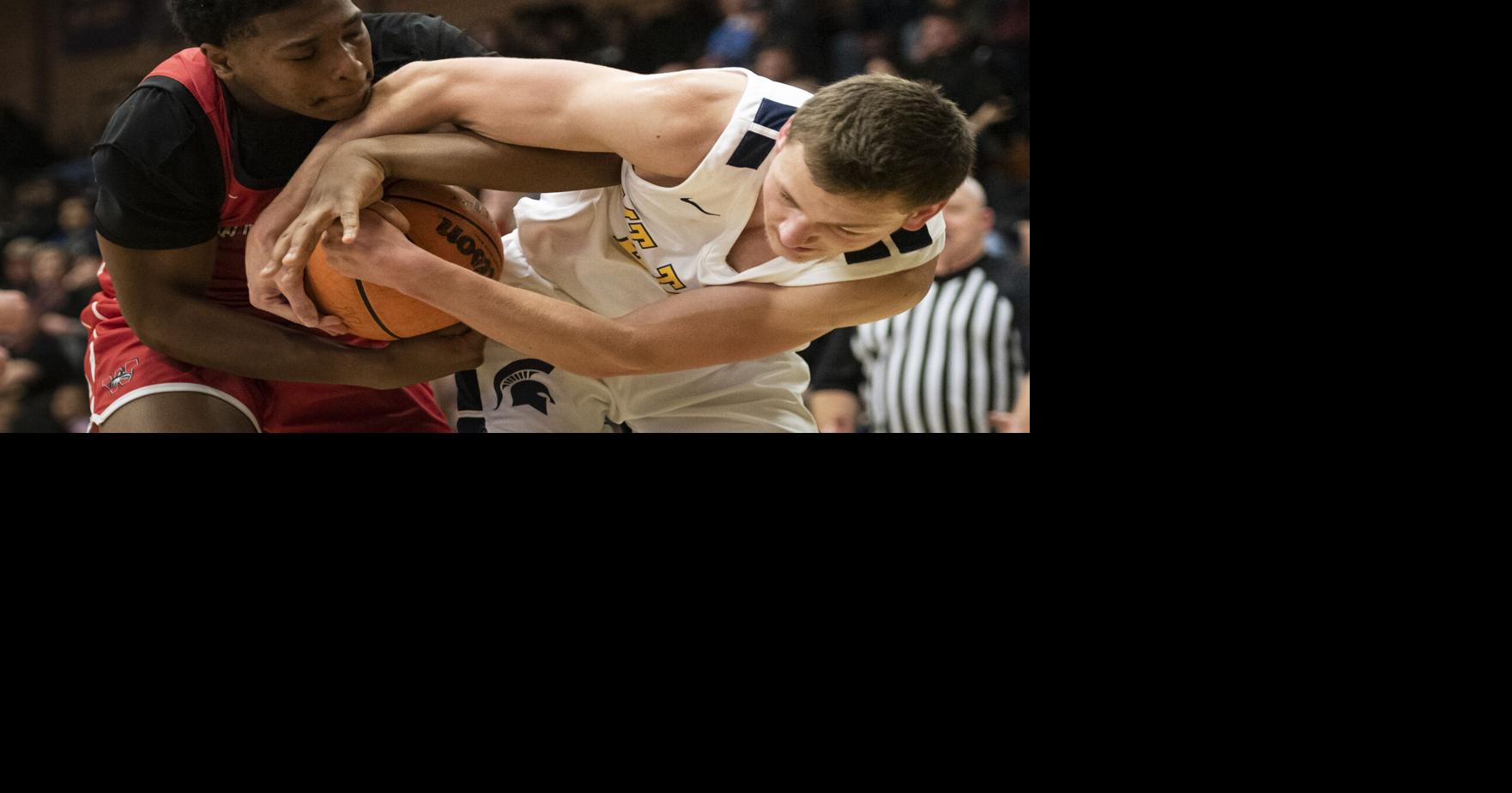 PHOTOS: Frank Spencer Holiday Classic Atrium Health Bracket second ...