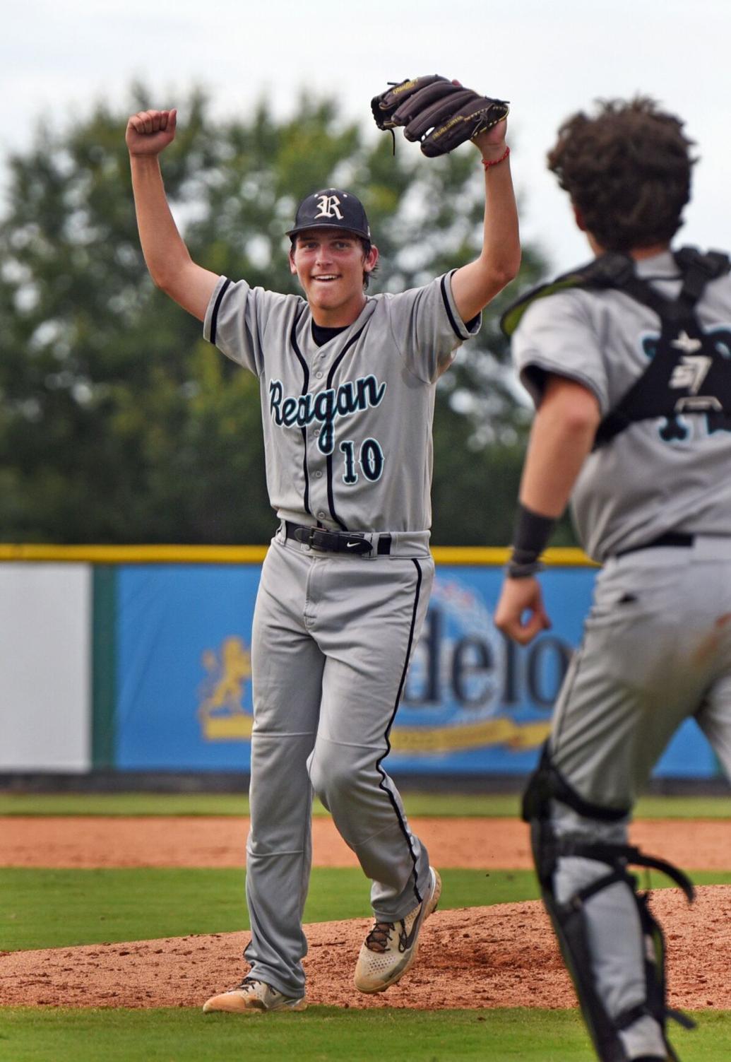 Reagan's Carter Boyd throws no-hitter; Raiders one win away from ...