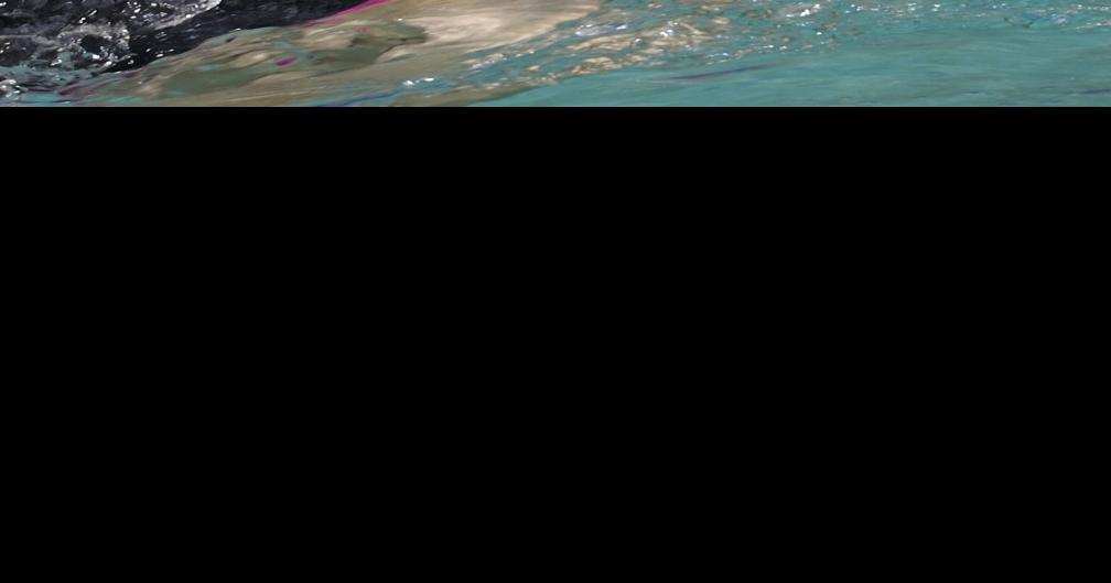 Reagan girls keep streak title alive, Reynolds boys dive to victory