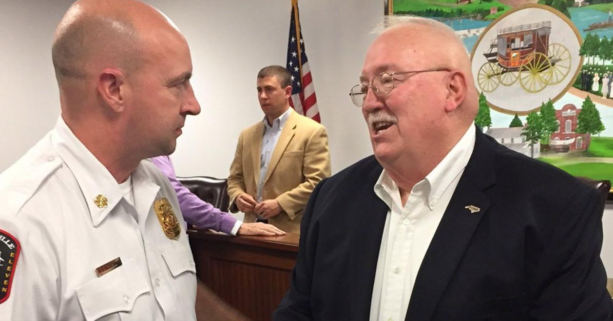 Lewisville fire chief steps down for job in private sector