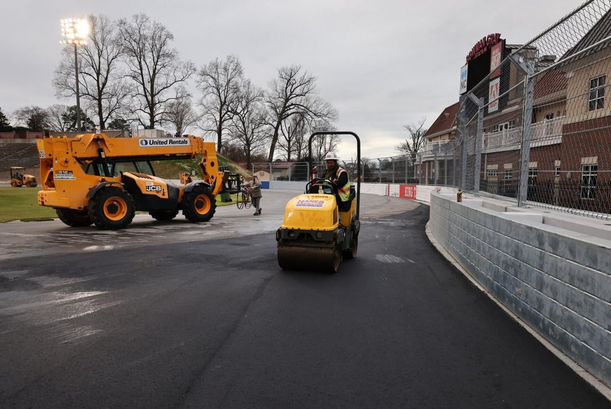 This weekend's racing should be good at Bowman Gray Stadium
