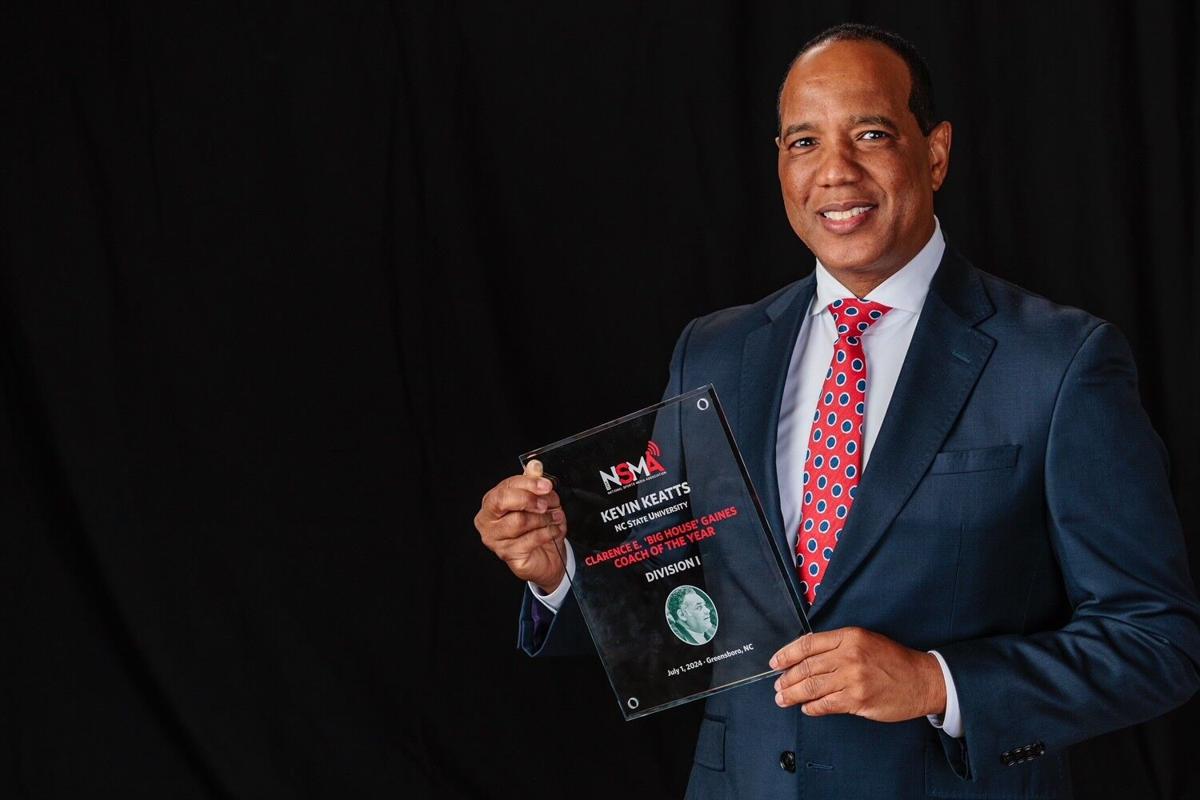 N.C. State's Kevin Keatts receives Big House Gaines Award