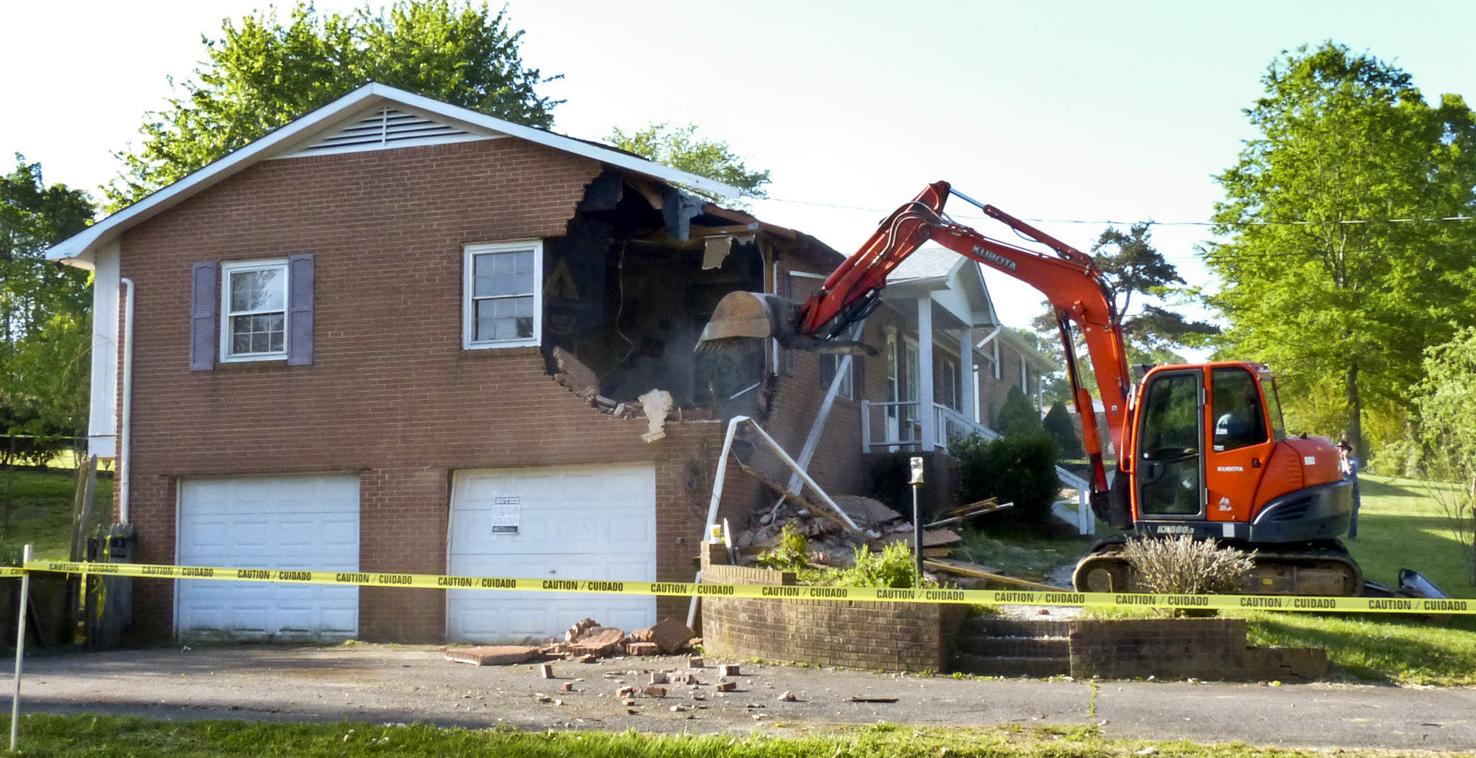 PHOTOS: Pazuzu Algarad house was demolished in 2015