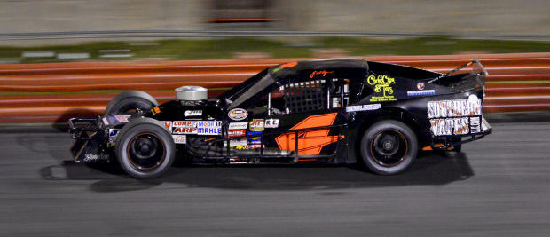 Jason Myers extends win streak to 3 weeks