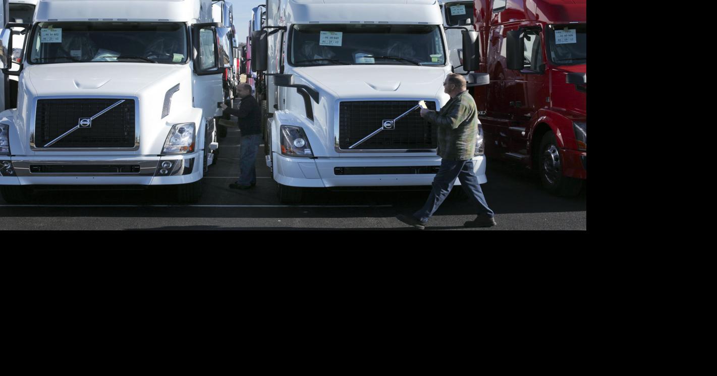 Union workers go back on strike at Volvo Trucks' Virginia plant
