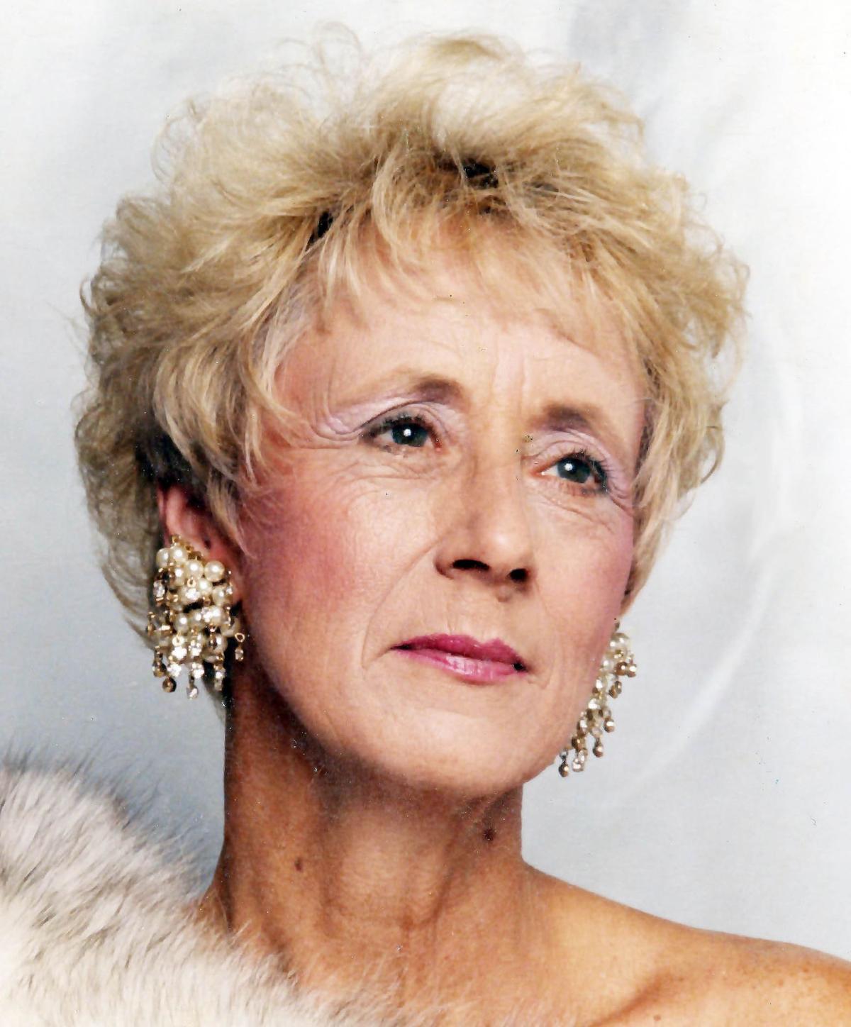 Boles, Barbara Ann Mock