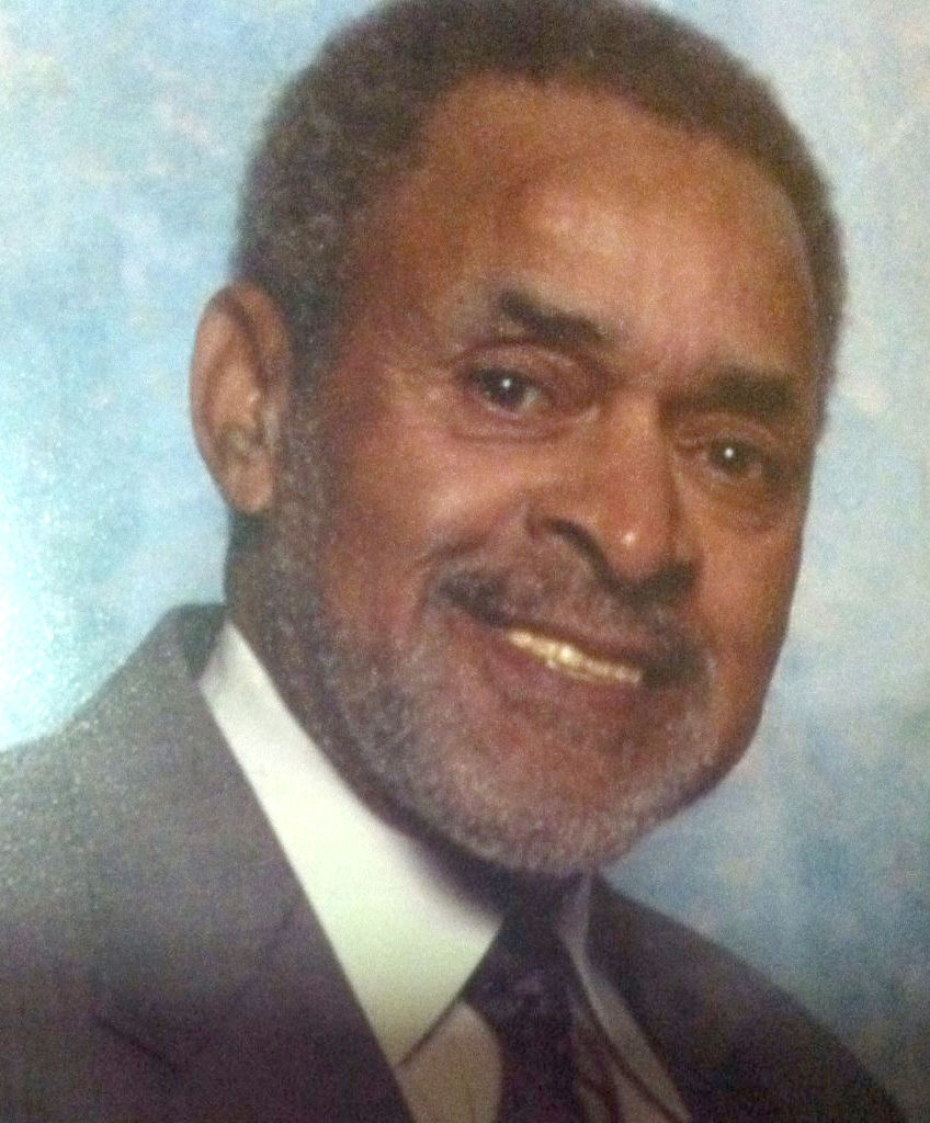 Robin Hubbell's Instagram, Twitter & Facebook on IDCrawl