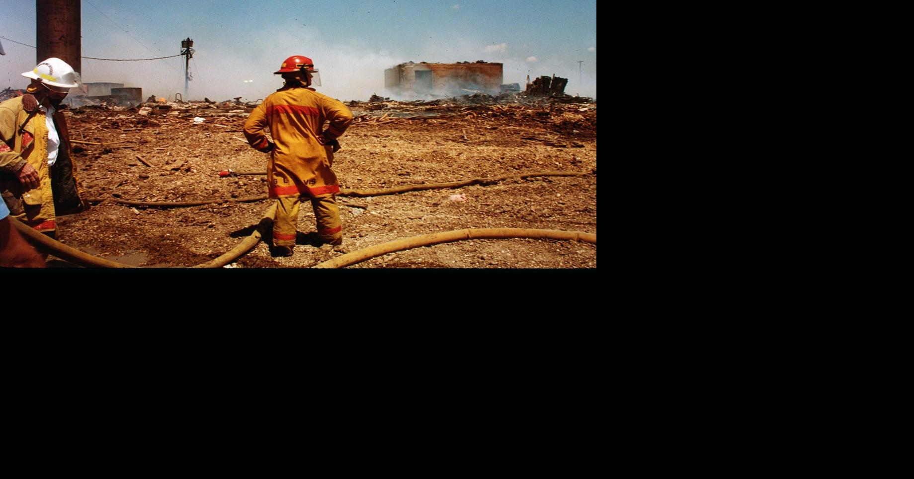 Waco firefighters recall scene at Branch Davidian compound 25 years ...