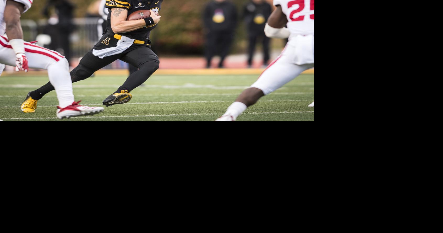 App State QB Zac Thomas learned a few things while dealing with a ...