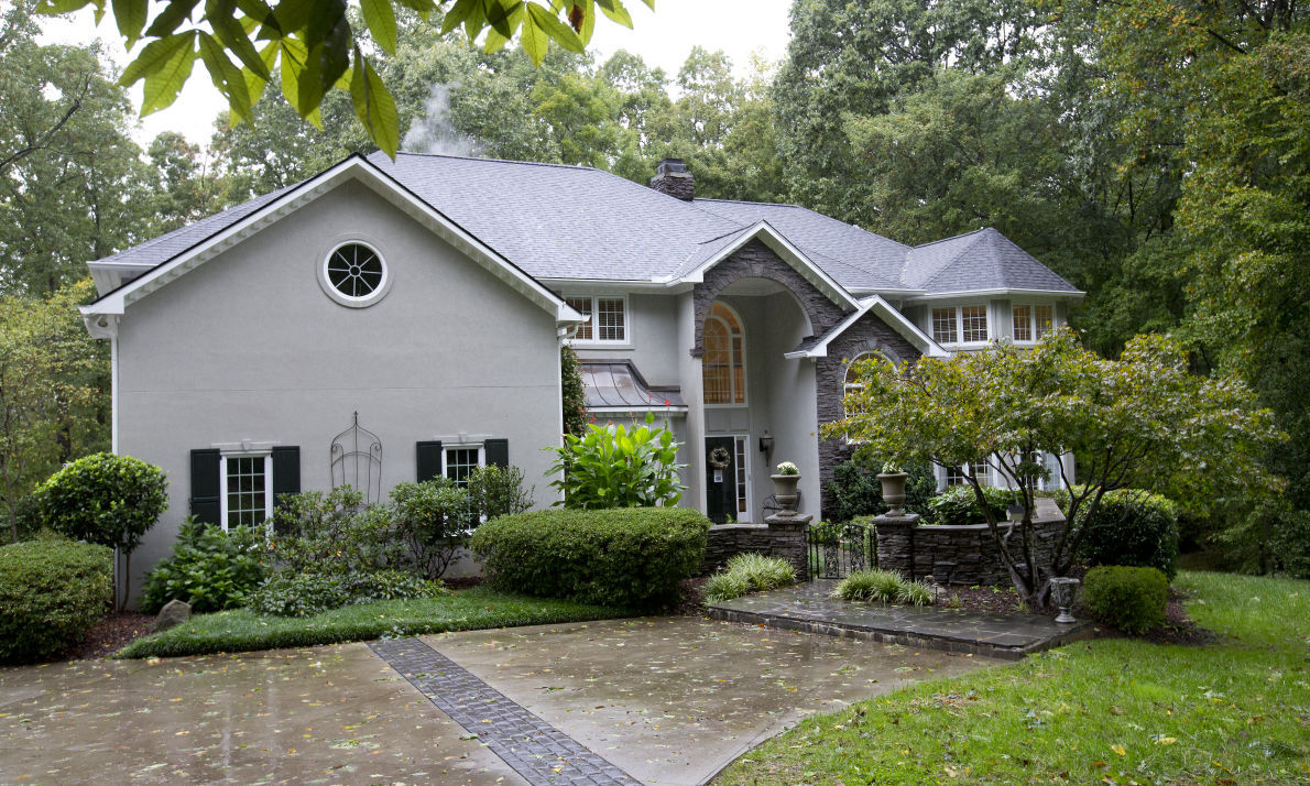 Ricky Proehl is inviting people to bid on his Greensboro home
